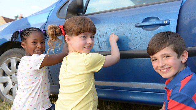 BBC Blogs - CBeebies Grown-ups - Fake teeth and fringes, meeting Meryl ...
